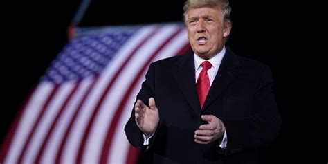 Trump Biden Hold Dueling Rallies In Last Ditch Effort To Sway Voters
