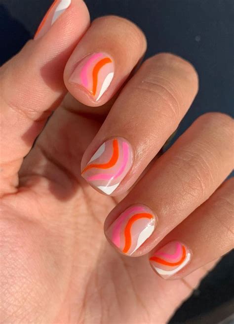 27 Short Summer Nails 2021 Swirl Nail Art In Pink And Orange