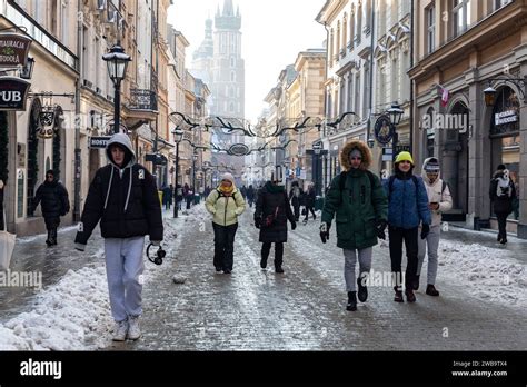 Krakow Poland 9 January 2024 People Dressed In Winter Covers Walk On