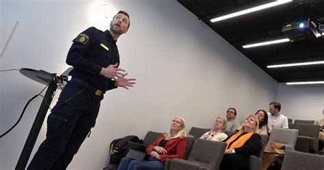 Polisens Projekt För Mäns Våld Mot Kvinnor Prisas Svt Nyheter