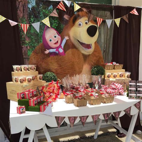 Masha And The Bear Birthday Party Ideas Masha Y El Oso Pastel Masha Y