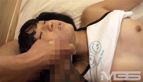 「夏休みに遊びに来た日焼け姪っ子を 眠 で眠らせ初 もきていないマンコに中出しを繰り返す叔父の投稿映像」：mgs動画＜プレステージ グループ