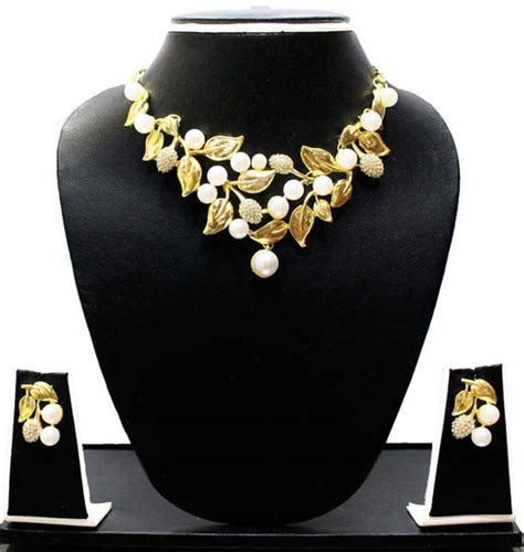 Zaveri Pearls Floral Designer Necklace Set At Best Price In Mumbai Id