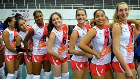 Blog Historia Del Voley Femenino En El Perú Emarket Perú