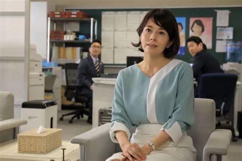 画像・写真 沢口靖子が語る“丸子”と“マリコ”の衣装の違い「スカート姿の私は珍しく見慣れない姿」＜お花のセンセイ＞ 9 16 Webザ