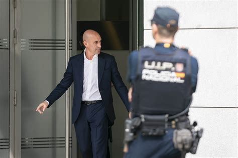 El Juicio A Rubiales Por El Beso No Consentido A Hermoso Será Del 3 Al