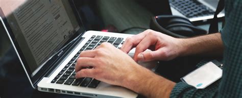 php jquery mysql laravel codeigniter ajax tutorials demo