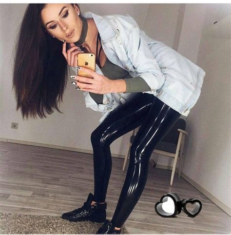 Pin By Shyn Black On Kiff 2 Leggings Shiny Leather Cuir Latex Shiny