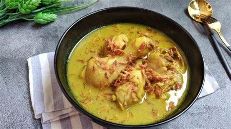 Resep Opor Ayam Daging Empuk Kuahnya Gurih Nikmat Untuk Sarapan Atau