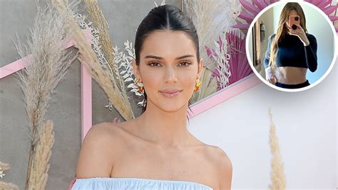 Kendall Jenner Shows Off Her Abs In New Vacation Selfie Life And Style