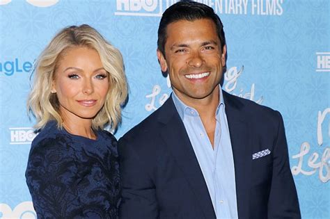 Kelly Ripa And Mark Consuelos Net Worth Kelly Ripa Net Worth 2020