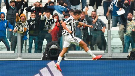 Dybala Anotó En La Victoria De Juventus Y Se Retiró Lesionado Entre