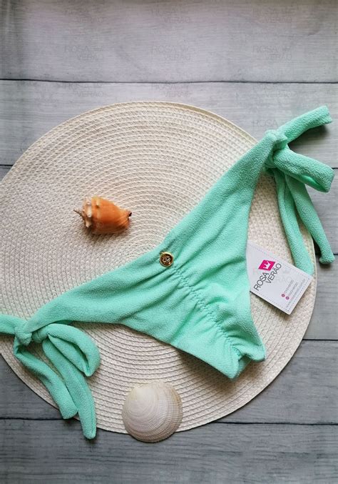 Biquíni Cortininha Empina Bumbum Creponado Verde Água — Rosa Verão