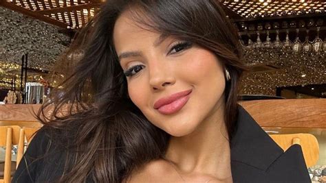 Do Alto De Convento Empresário Joga Cinzas De Luana Andrade Que Morreu