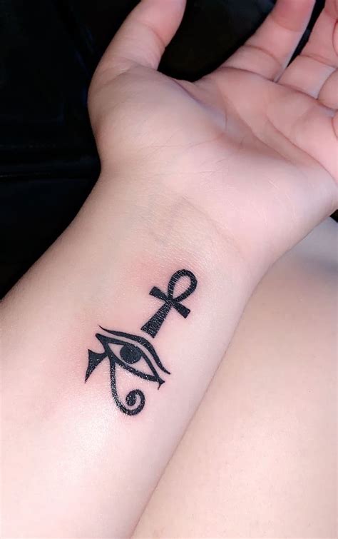 Ankh Tattoos Explained Meanings Symbolism And Tattoo Designs
