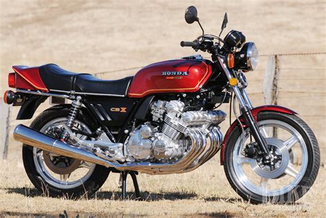 هوندا Cbx1000 و کاوازاکی Z1300؛ مشهورترین موتورسیکلت‌های 6 سیلندر