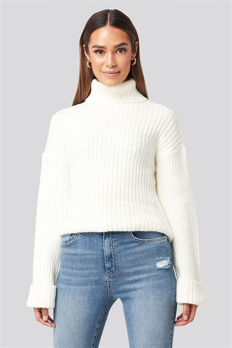 Ribbed Knitted Turtleneck Sweater White Na