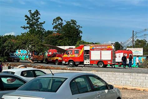 Ataque A Creche Em Blumenau Matou Três Meninos E Uma Menina Diz