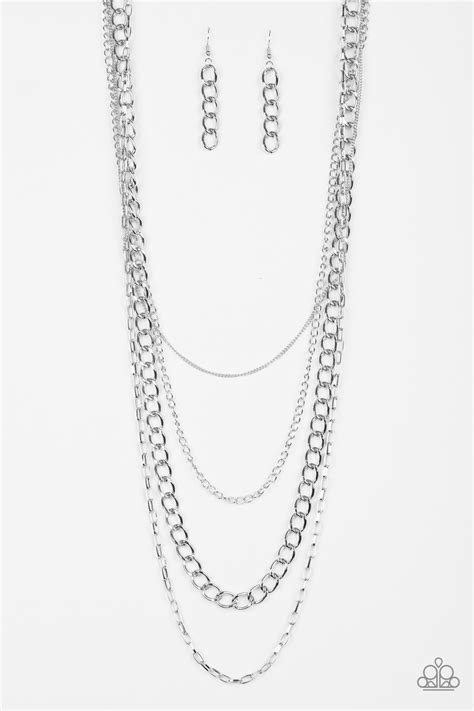 Paparazzi Accessories Metro Metal Silver