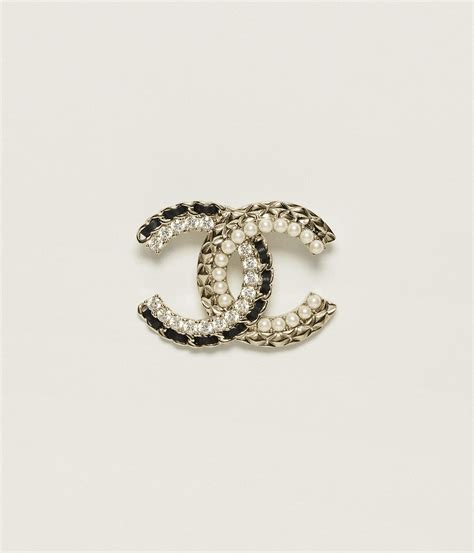 Brooch Metal Lambskin Strass And Imitation Pearls Gold Pearly White