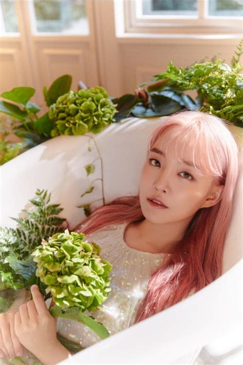 윤하 사건의 지평선 입소문 타고 역주행…멜론 Top100 차트 6위 네이트 뉴스