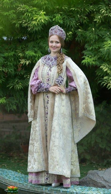 Russian Costume Kokoshnik Headdress Traditional Outfits Russian
