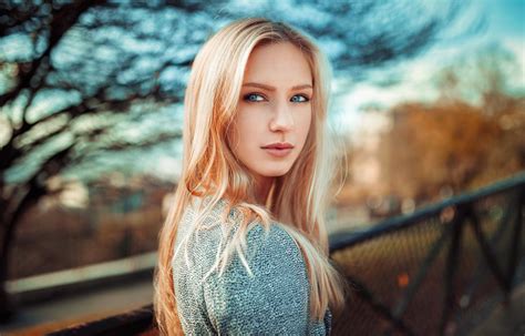 Blonde Blue Eyes Bokeh Eva Mikulski Girl Model Woman Wallpaper