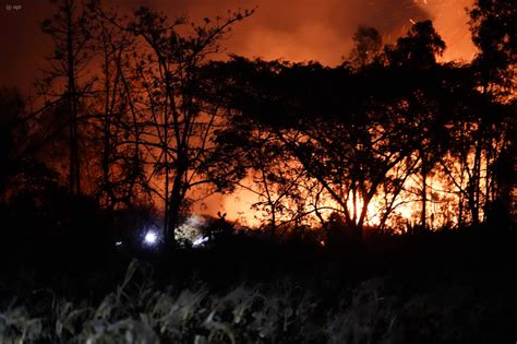 Los Incendios Forestales De Quito En Imágenes Están Controlados Pero