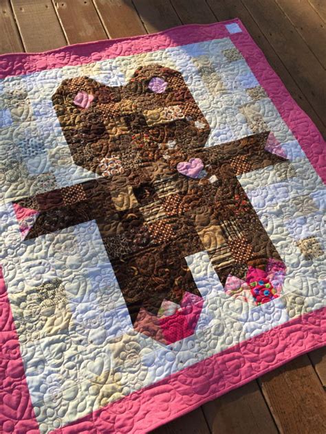 roly poly teddy bear quilt