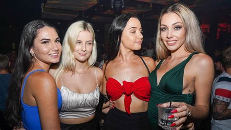Cairns Night Life Gallery Social Photos Xs Nightlife The Attic
