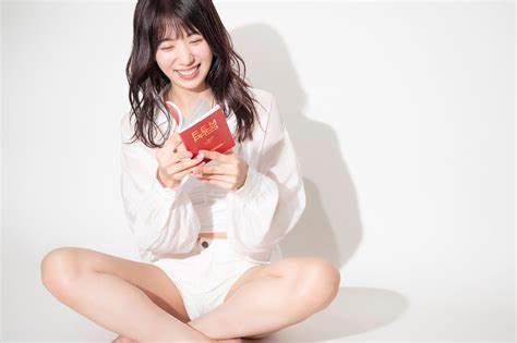 Cover Model Vol 36 야마기시 아야카「뜨겁고 즐겁게 지금에 감사하며 팬들과 한기 한회를 소중히 여기고 싶다 Avdbs