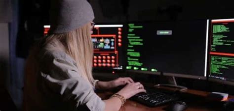 top 5 most beautiful yet most dangerous hackers of cyberworld techworm