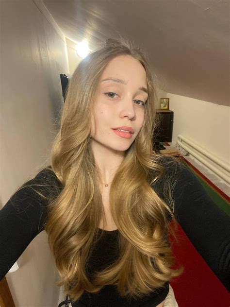 Pin De Rachel Marinho En Cabelo En 2024