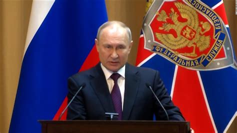 Exclusive Icc Prosecutor Explains Putins Arrest Warrant Archyde