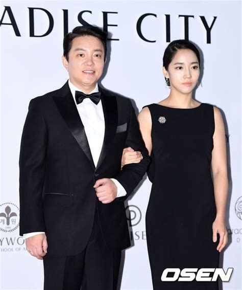 [단독] 파경설→부인→이혼 조정 인정 이범수·이윤진 14년 결혼생활 정리 종합 조선비즈