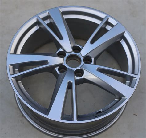 1x19 Zoll Audi A3 S3 8v Felge Blade 8v0601025fh 8x19 Et49 In Berlin