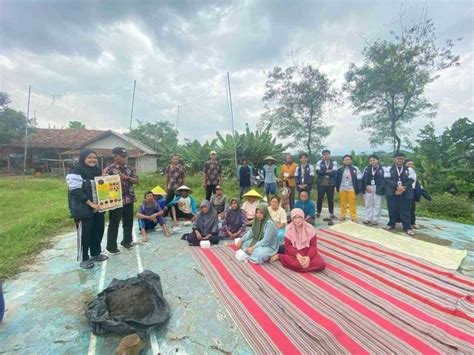 Mahasiswa Tim 1 Kkn Undip Lakukan Edukasi Dan Pelatihan Pembuatan Pupuk