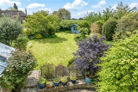 Prinsted Lane Prinsted Emsworth Hampshire Po10 4 Bedroom Semi