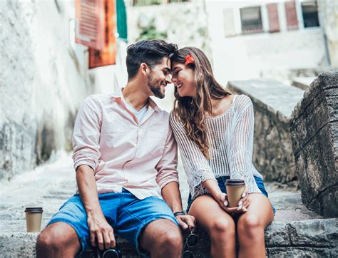 Having Sex First Can Help Couples Form An Emotional Bond