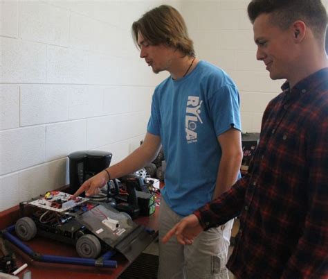 chs robotics program develops future engineers