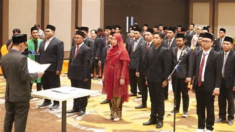 Anggota Ppk Pilkada 2024 Di Gresik Resmi Dilantik Wabup Bu Min Titip