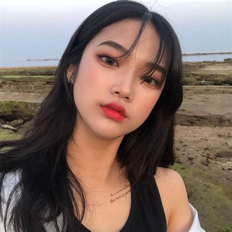 Ulzzang Girl Girls Woman Women Aesthetic Korean Japanese Chinese Beauty