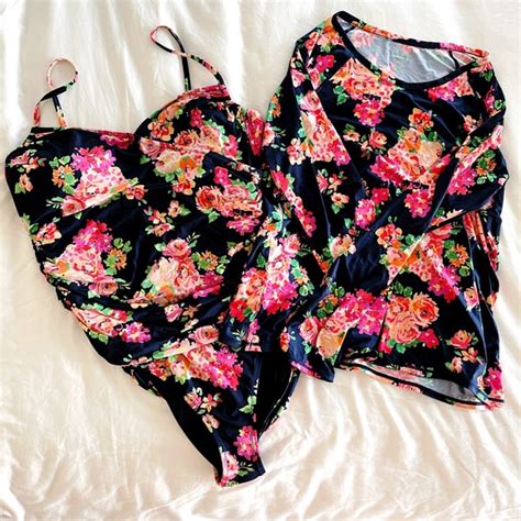 Garnet Hill Swim Garnet Hill Navy Floral Ruched Onepiece Swimsuit