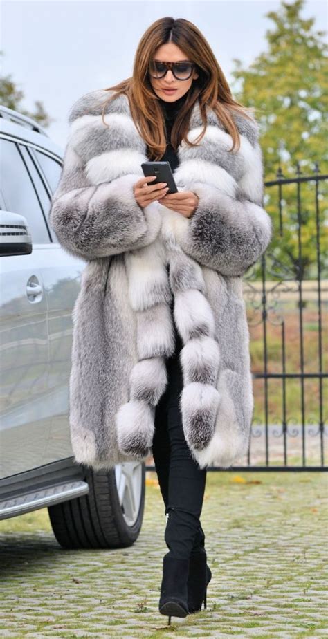 Fox Furs Exclusive Royal Saga Fox Fur Fantastic Fur Coat Fox Fur