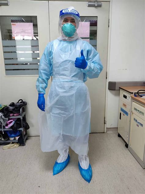 The Essential Role Of Disposable Aprons In Hospital Settings Youfu