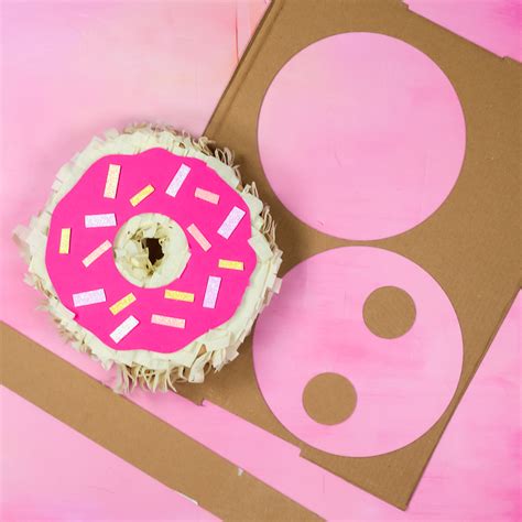 How To Cut Cardboard With A Cricut Machine Angie Holden The Country