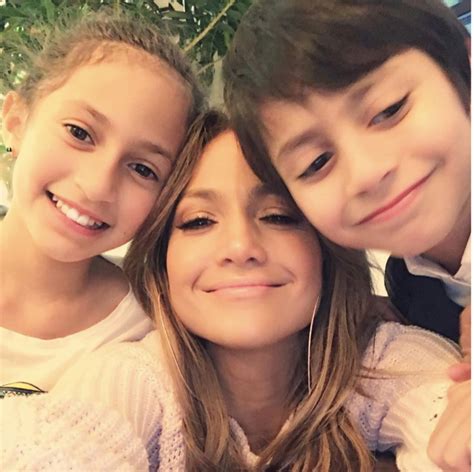 Jennifer Lopez Celebrates Mothers Day With Twins Max And Emme Celeb