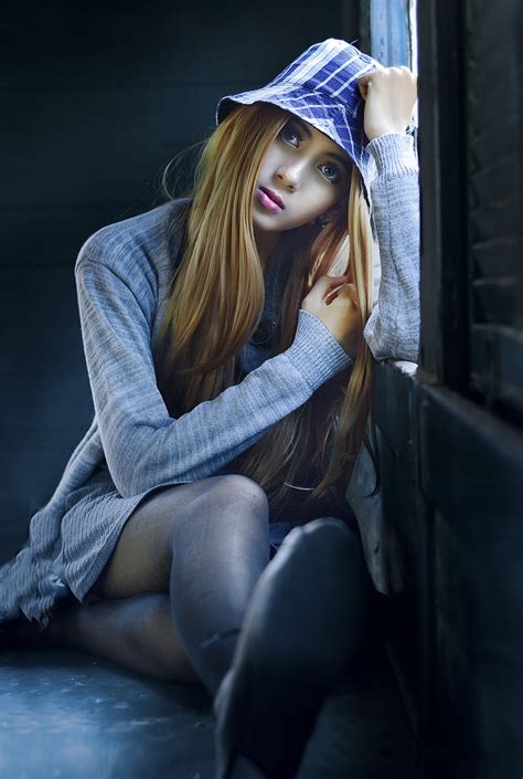 Fotoğraf Kişi Kız Kadın Fotoğrafçılık Bacak Portre Model Genç