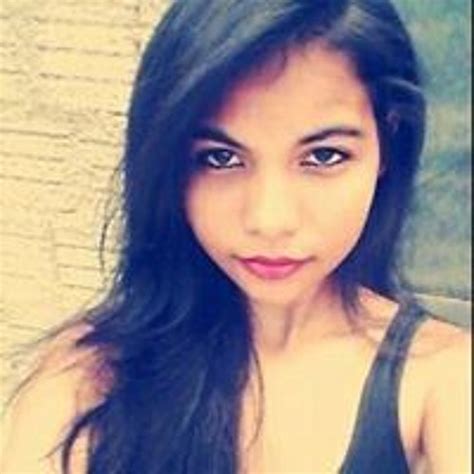 Stream Bruna Iris Music Listen To Songs Albums Playlists For Free