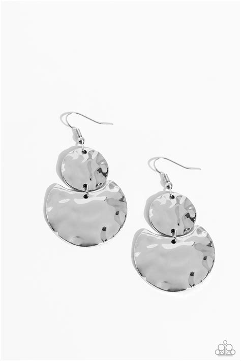 Paparazzi Accessories Monochromatic Charisma Silver Paparazzi